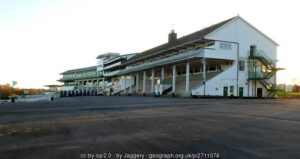 Chepstow Racecourse Guide & Fixtures | HorseRacingBettingSites.co.uk